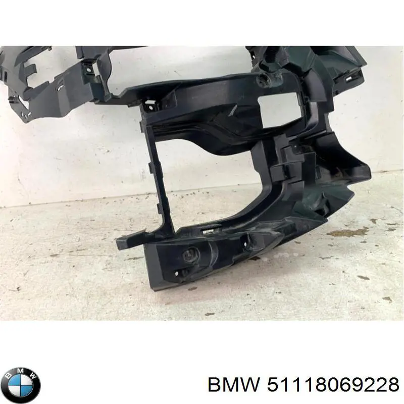 51118069228 BMW автозапчастина - купити онлайн в Україні