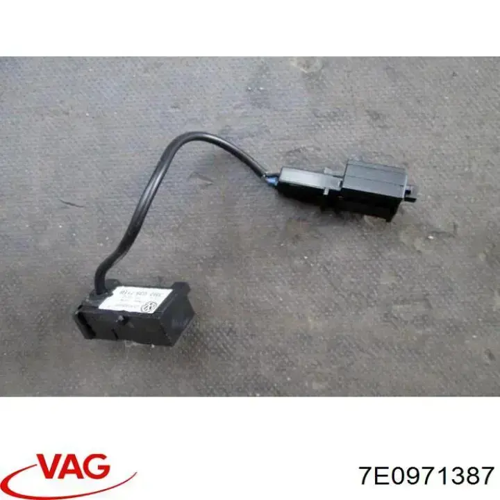 7E0971387 VAG автозапчастина - купити онлайн в Україні