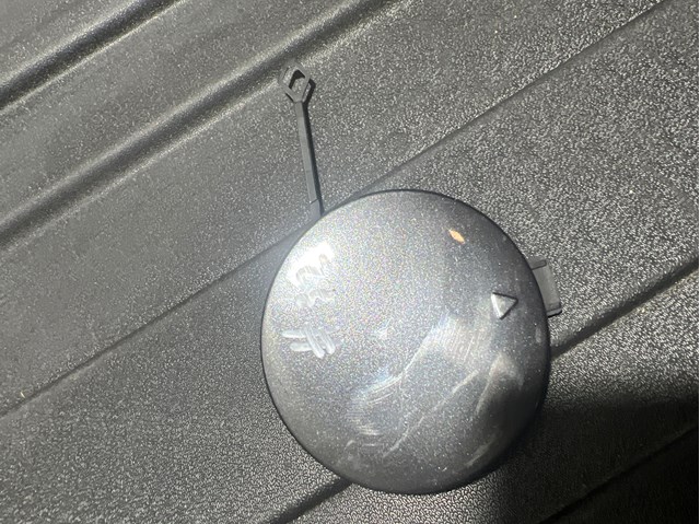 51118069068 BMW заглушка бампера буксирувального гака, передня