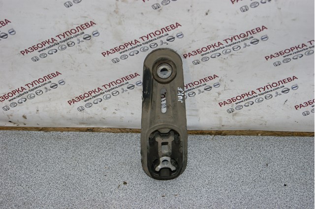 113601KA0A Nissan передня опора двигуна