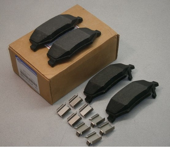 68003776AA Chrysler задні колодки (Датчик износа)