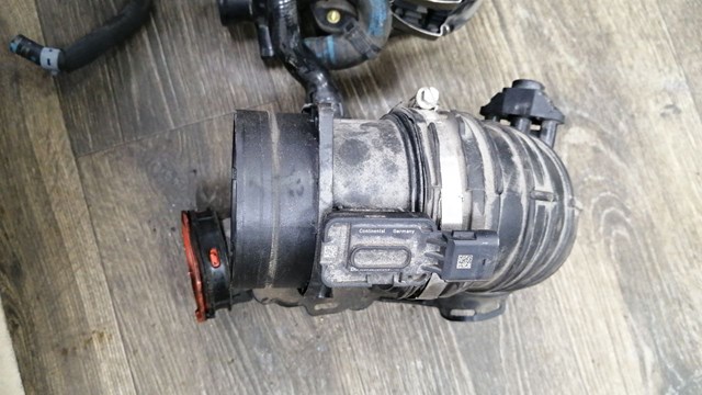 A6450900048 Mercedes датчик потоку (витрати повітря, витратомір MAF - (Mass