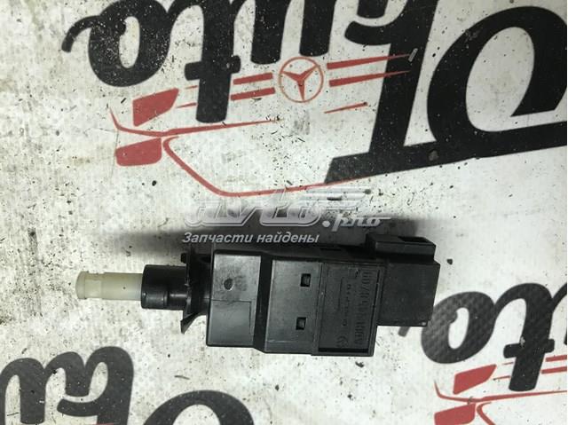 A0015458709 Mercedes датчик включення стопсигналу