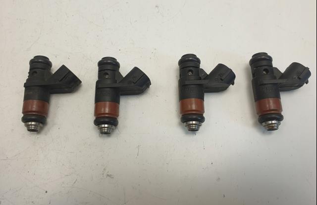 036906031L VAG форсунка вприску палива