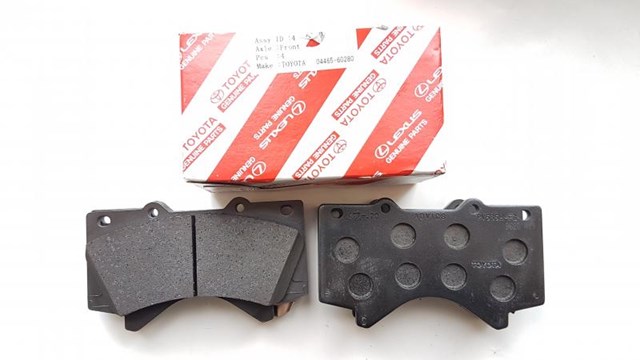 0446560280 Toyota колодки гальмівні передні, дискові