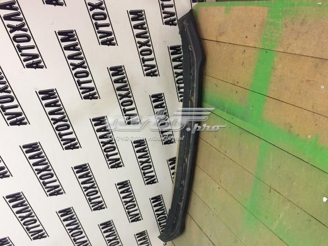 5271142040 Toyota молдинг переднього бампера