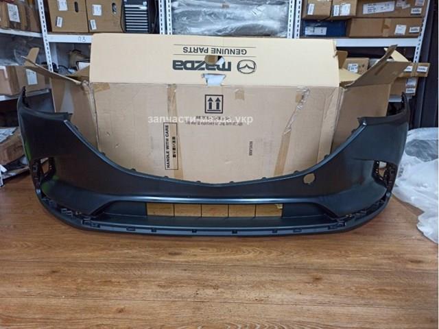 TK4850031JBB Mazda бампер передній