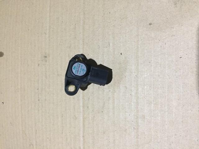 A0061539728 Mercedes датчик тиску повітря