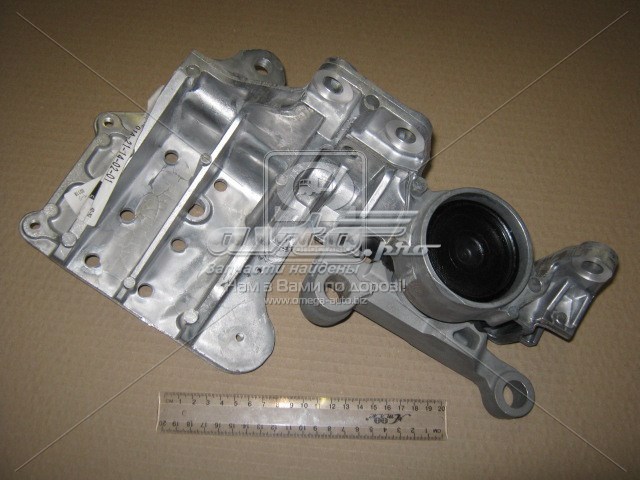 11220JD21A Nissan задня опора двигуна
