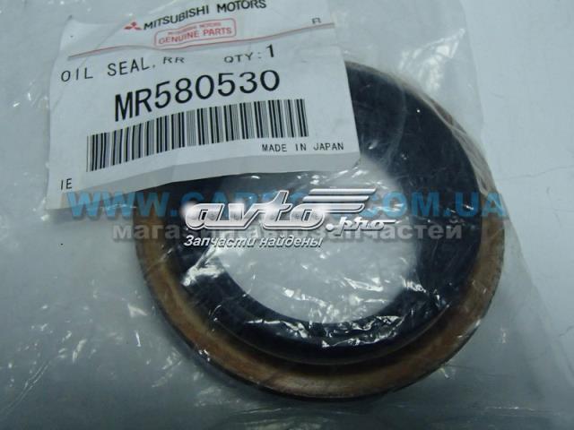 MR580530 Mitsubishi сальник хвостовика редуктора заднього моста