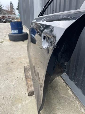 561831055G VAG двері передні ліві - купити онлайн в Україні