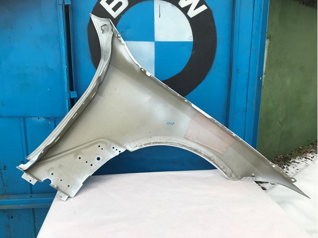 41009492905 BMW крило переднє ліве - купити онлайн в Україні