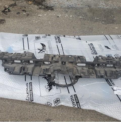 5311542010 Toyota кронштейн решітки радіатора - купити онлайн в Україні