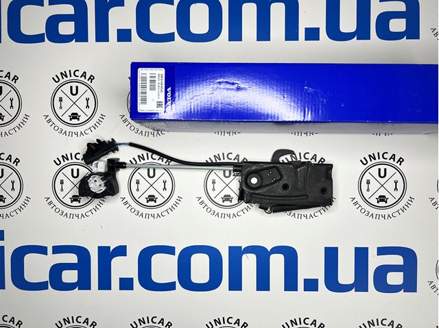 32318456 Volvo замок капота, лівий - купити онлайн в Україні