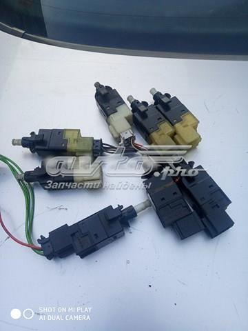 A0015458709 Mercedes датчик включення стопсигналу