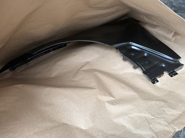 41009492905 BMW крило переднє ліве - купити онлайн в Україні