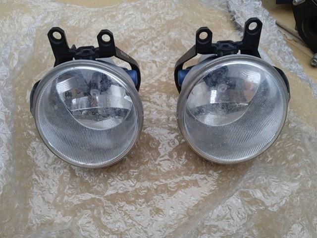 8122047010 Toyota фара п/т ліва